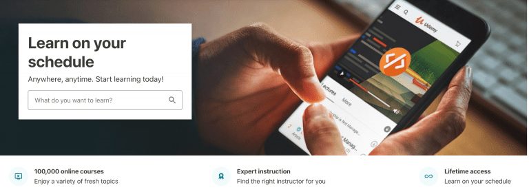 8 English Conversation Courses to Start Speaking Confidently